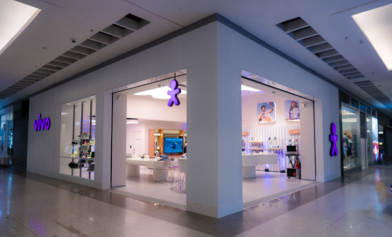 Fanta lança sabor 'Beetlejuice' com QR code em collab com a Warner Bros ...