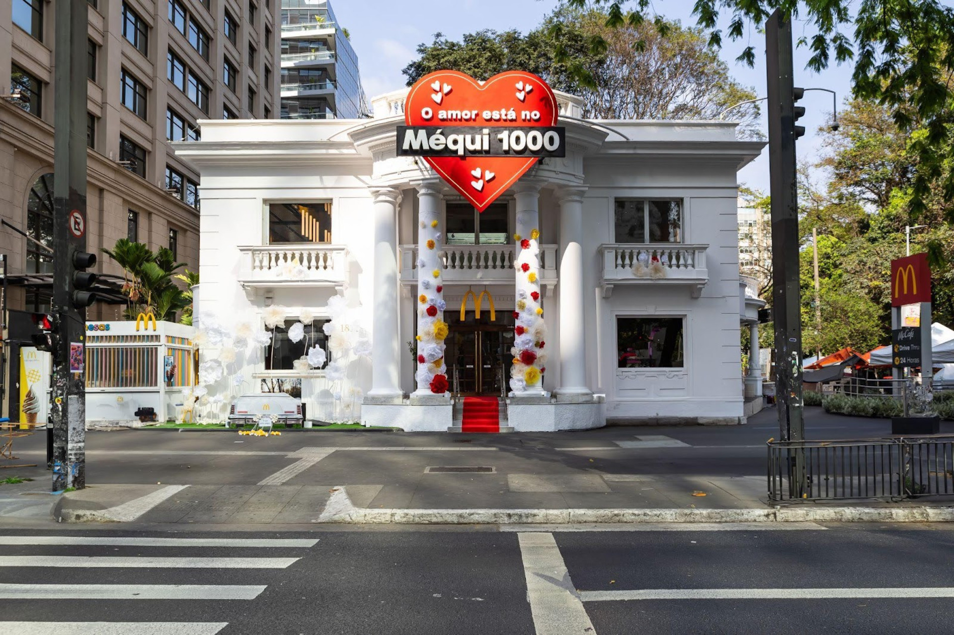 Méqui 1000 celebra o amor com casamento coletivo simbólico - Live MKT News