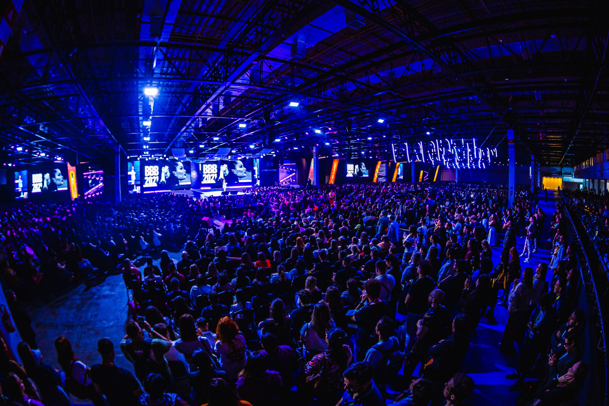 RD Summit 2025 terá conteúdo e conexões para fortalecer negócios - Live ...