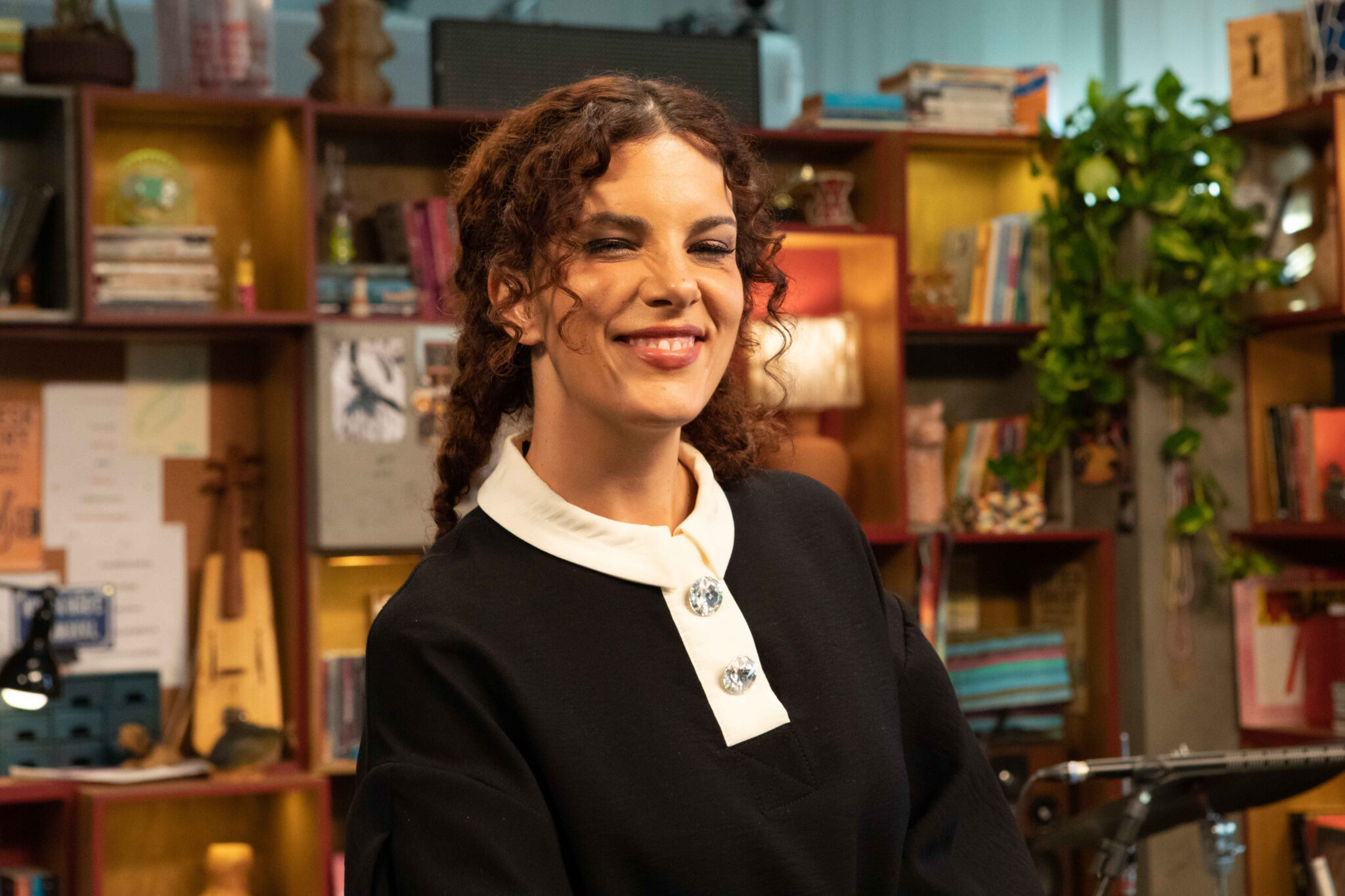Tiny Desk Brasil celebra 20 anos de carreira de Céu - Live MKT News