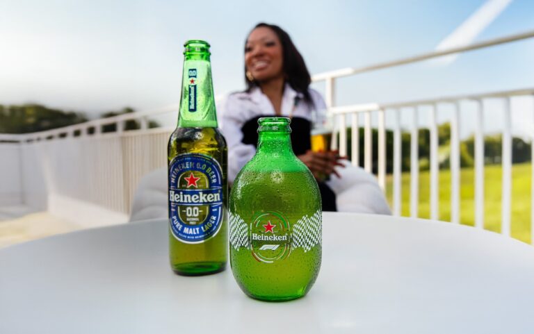 Heineken lança garrafa exclusiva inspirada na F1 - Live MKT News